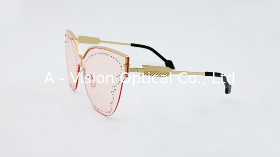 Oversized Party Star Eyewear rhinestone decoration One Piece Sunglasses Outdoor 100% UV protection Glasses for Women supplier