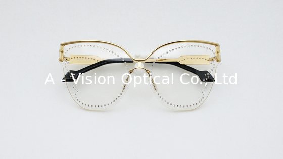 Oversized Party Star Eyewear rhinestone decoration One Piece Sunglasses Outdoor 100% UV protection Glasses for Women supplier