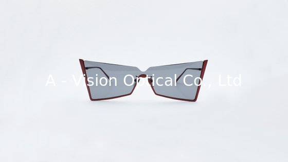 Half-rim frame One Piece Sunglasses Ladies Women Sunwear UV 400 nobby party style Daily accessories supplier