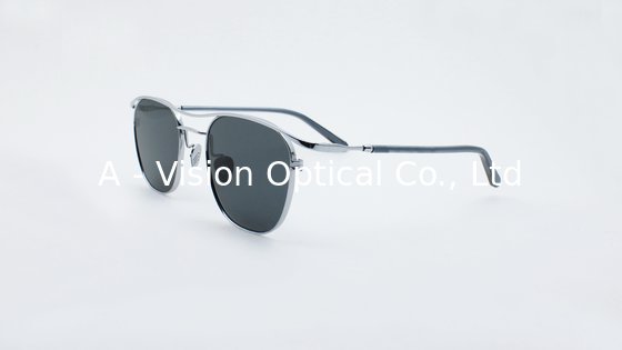 Fashion double bridge titanium Sunglasses super light for Men Women Driving Daily UV 400 protection supplier