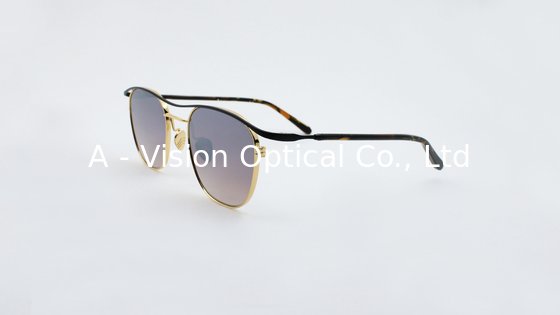 Fashion double bridge titanium Sunglasses super light for Men Women Driving Daily UV 400 protection supplier