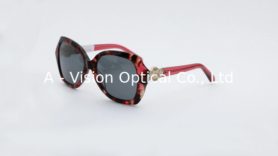 Ladies acetate Sunglasses Oversized Shape New Designer 2019 rhinestone decoration UV 400 protection Women Gifts supplier