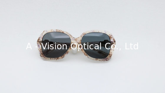 Ladies acetate Sunglasses Oversized Shape New Designer 2019 rhinestone decoration UV 400 protection Women Gifts supplier