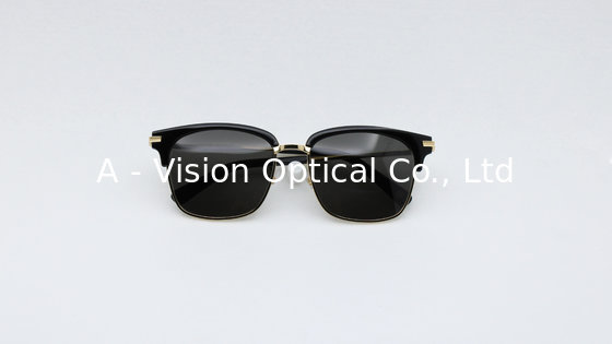 Classic Square Shape Sunglasses acetate frame metal collection Polarized Sun lens UV 400 for Men Women supplier