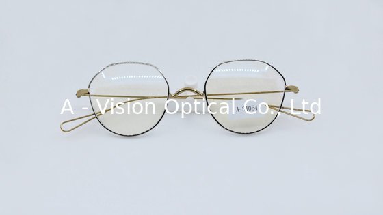 Two tone gold silver optical frame light weight metal eyeglasses fashion clear lens for Women supplier