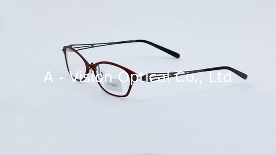 Fashion retro cateyes eyeglasses red party show frame titanium collection for Ladies with clear lens supplier