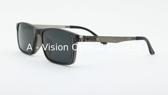 Clip On Polarized Sunglasses [Blocking UV] Classic Sun Glasses for Men/Women with magnet clip on supplier