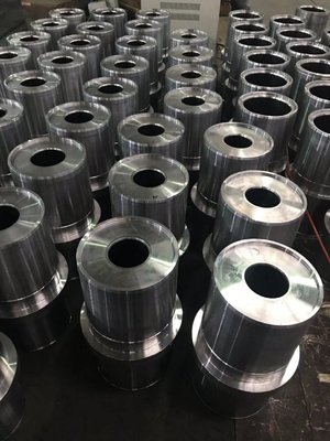 Bimetal liners for tripelx and duplex drilling mud pumps