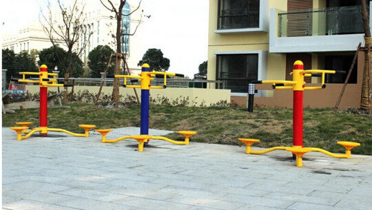 Anti - Static Outdoor Fitness Equipment Galvanized Steel Triple Seat Waist Twister Exercise