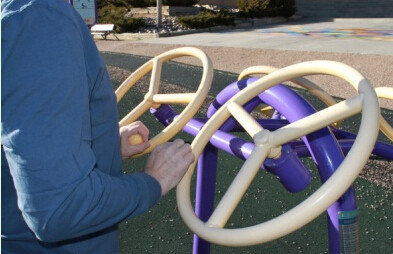 4 Wheels Park Tai Chi Spinner Adjustable Resistance For Senior Citizen