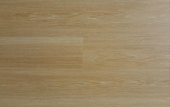 Anti Slip Interlocking PVC Flooring Tile Sound Proof 400 cd / m2 Brightness