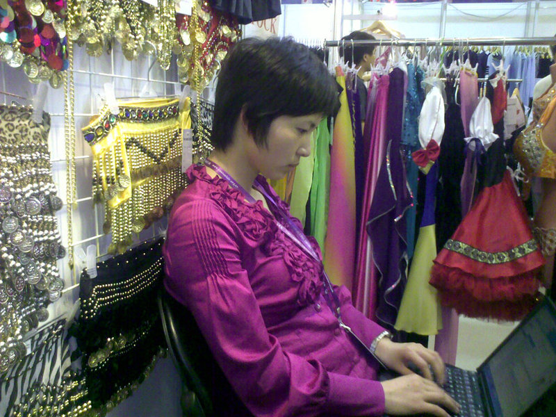 Shanghai Yisheng Garment Accessory Co., Ltd.