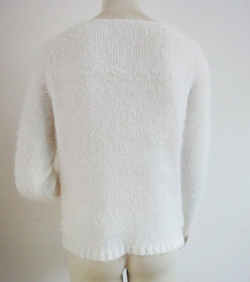 Cuello redondo del ganchillo del frente del raglán del puente del jersey de los hilados peludos para mujer blancos de los suéteres