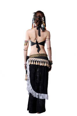 La danza de vientre tribal del cordón suave hecho a mano viste los trajes más atractivos de la danza del vientre