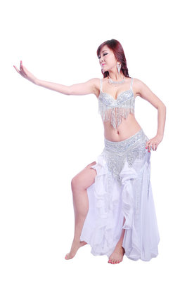 Oro del laser o trajes profesionales lujosos de plata de la danza de vientre con gotear franjas