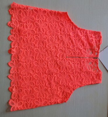 Color rojo coralino de la ropa de moda de las señoras de la blusa sin mangas del cordón de la flor del ganchillo