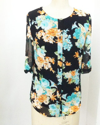 Señoras redondas camisa sport, camisa del cuello del verano hermoso de la impresión floral para las mujeres