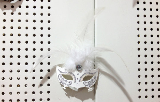 Venice mask magnet & brooch   3.5”PF0456