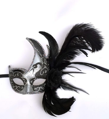 Colombina Plastic mask with ostrich feather     13” PF0803R SILVER