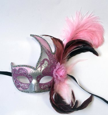 Colombina Plastic mask with ostrich feather     13” PF0803R SILVER