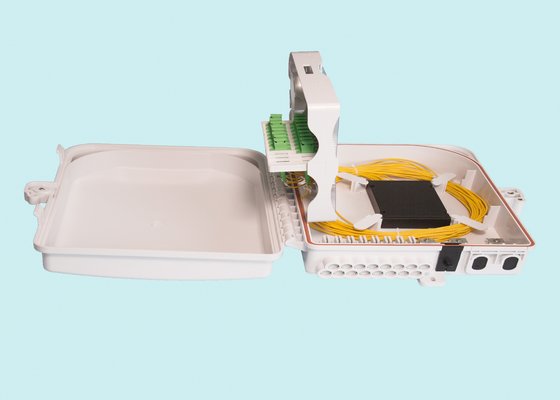 16 Core Fiber FTTH Distribution Box IP 65 Waterproof For Splitter Installation