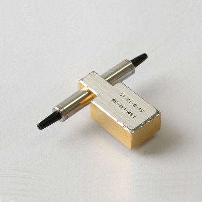 1x1 or 1x2 mechanical fiber optic switch