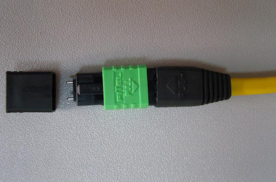Multi-core Multi-channel Pluggable MPO/MTP Fiber Optic Connector for Data Processing Networks