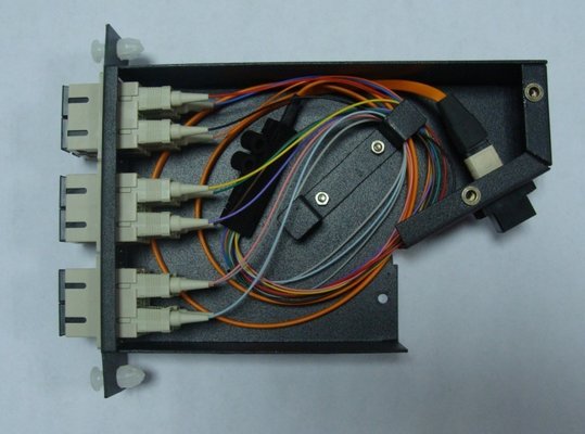 High Performance FTTH Terminal Box For FC / SC / ST / LC Adapters