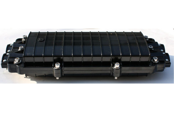 Horizontal air proof fiber optic splice closure / plastic shell