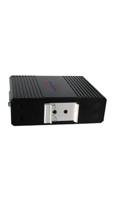 Convertitore a fibra ottica industriale di media con protezione di illuminazione