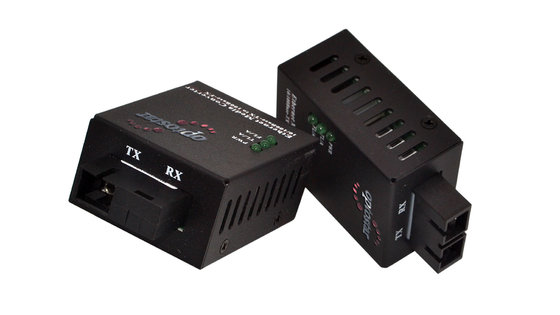 Mini convertitore a fibra ottica eccellente 10/100Base-TX di media a 100Base-FX