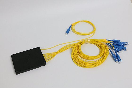 Separatore a fibra ottica dello SpA dell'onda luminosa del separatore planare del circuito in contenitore di ABS