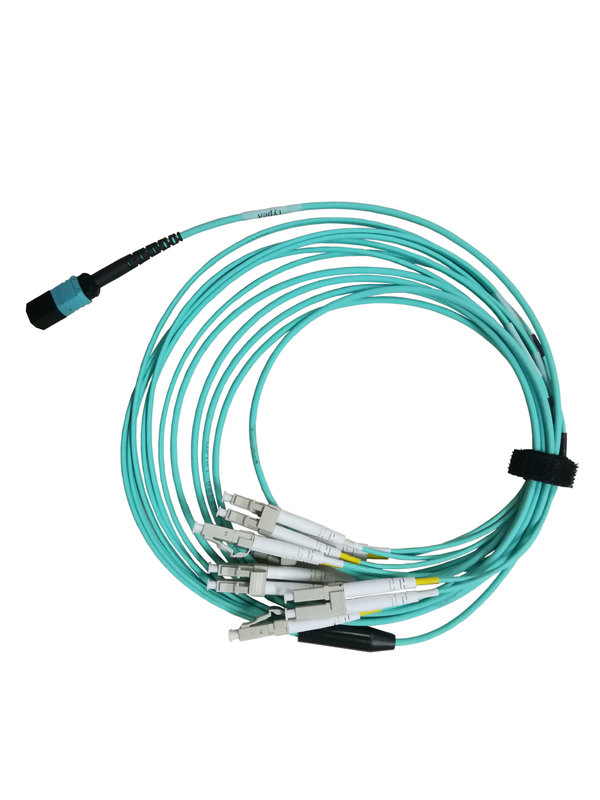 Cavo a fibre ottiche di OPTOSTAR con il cavo di toppa di LC MPO del centro del connettore 12 di MPO