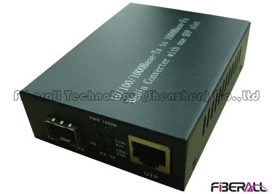 10/100/1000M Auto Negotiation SFP Fiber Optic Media Converter With One SFP Slot supplier
