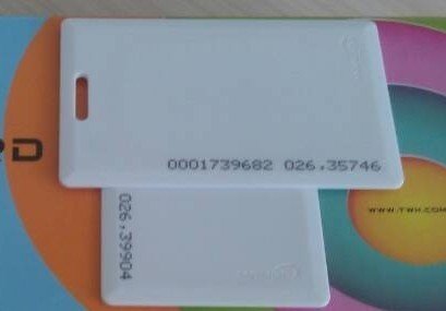 1.8mm EM4100 Tk4100 125khz Access Control Card Keyfob RFID Tag Tags Sticker Key Fob Token Ring Proximity Chip