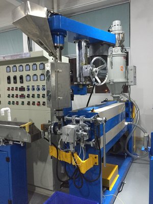 CE SGS Wire Extrusion Machine of LAN Cable Cat5 Cat6 CABLE Networking Cable supplier