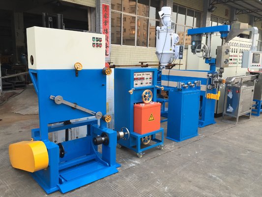 Dual Color Dual Layer Electric Wire Cable Sheathing Machine High Speed Extrusion supplier