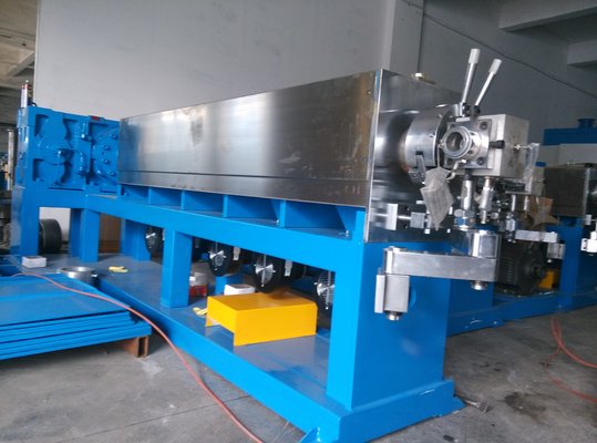 Dual Color Dual Layer Electric Wire Cable Sheathing Machine High Speed Extrusion supplier