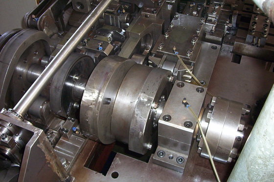 Large Industrial Automation Equipment Fully Automatic Chain Machine For Knitting Anchor Chain
