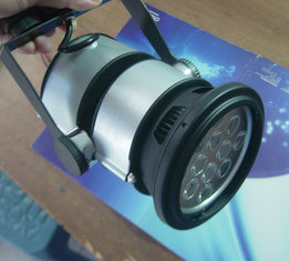 AC 110v, 200v, 230v AC 12W Ceiling Led Track Light Fixtures, spotlights