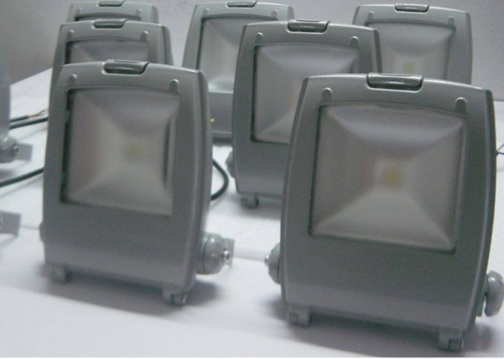 NEW Type 720 - 850LM Lumen 10W Outdoor Led Flood Light Fixtures