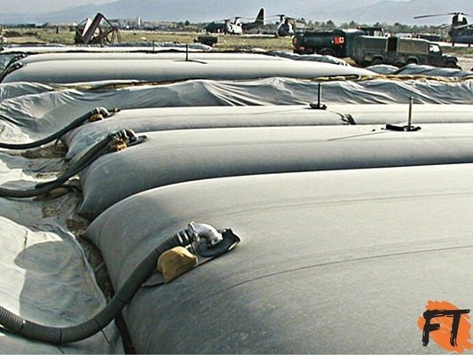2022 Flexible Fuel Bladders Diesel Gas Jetfuel Storage and Transfer Tank in Airplane, Boat, Industrial Site