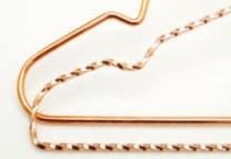 Golden Color Twisted Anti Slip Metal Clothes Hangers Portable For Suit