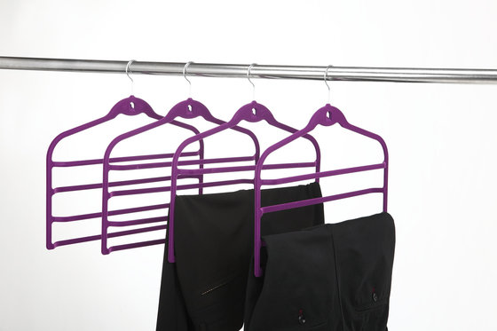 4 Staggering Racks Velvet Anti Slip Trouser Hangers Multiple Clothes Hangers