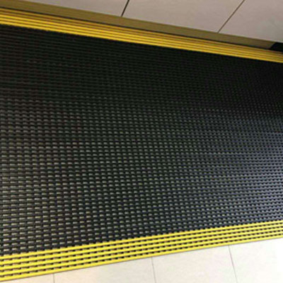 Heavy duty PVC grid safety floor mat industrial anti-slip mat wet area floor mat plastic mat