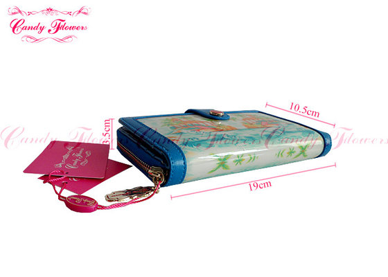 Beauty Blue womens credit card wallet in Coconut Island And Pavilion Pattern