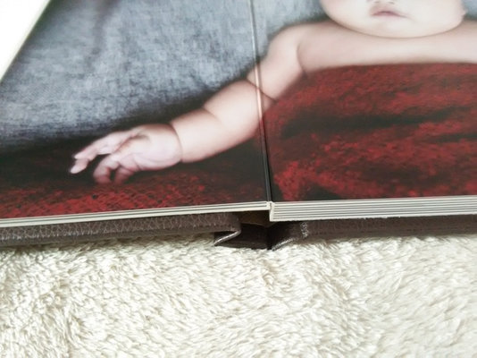 Vertical 11 x 14 Luxury Leather Photo Albums Customized For Holiday Baby Anniversary