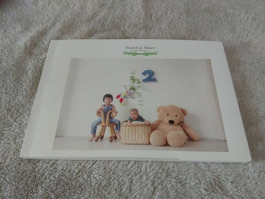18 x 26 cm Glossy Film Softcover Photo Book Print Kid Recollections