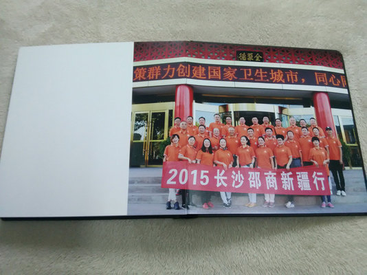 Professional 12 x 8 Engagement Party Photo Album Matt Inner Pages