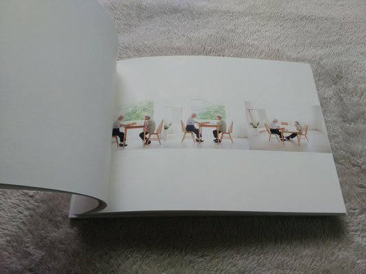 개인적인 삽화 아이 Storybook 사진첩은 서류상 18X26 cm를 재생했습니다